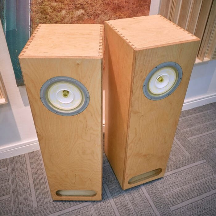 QA LATL 8 Full-range True-to-life Vocal Hifi Transmission-Line Speakers ...